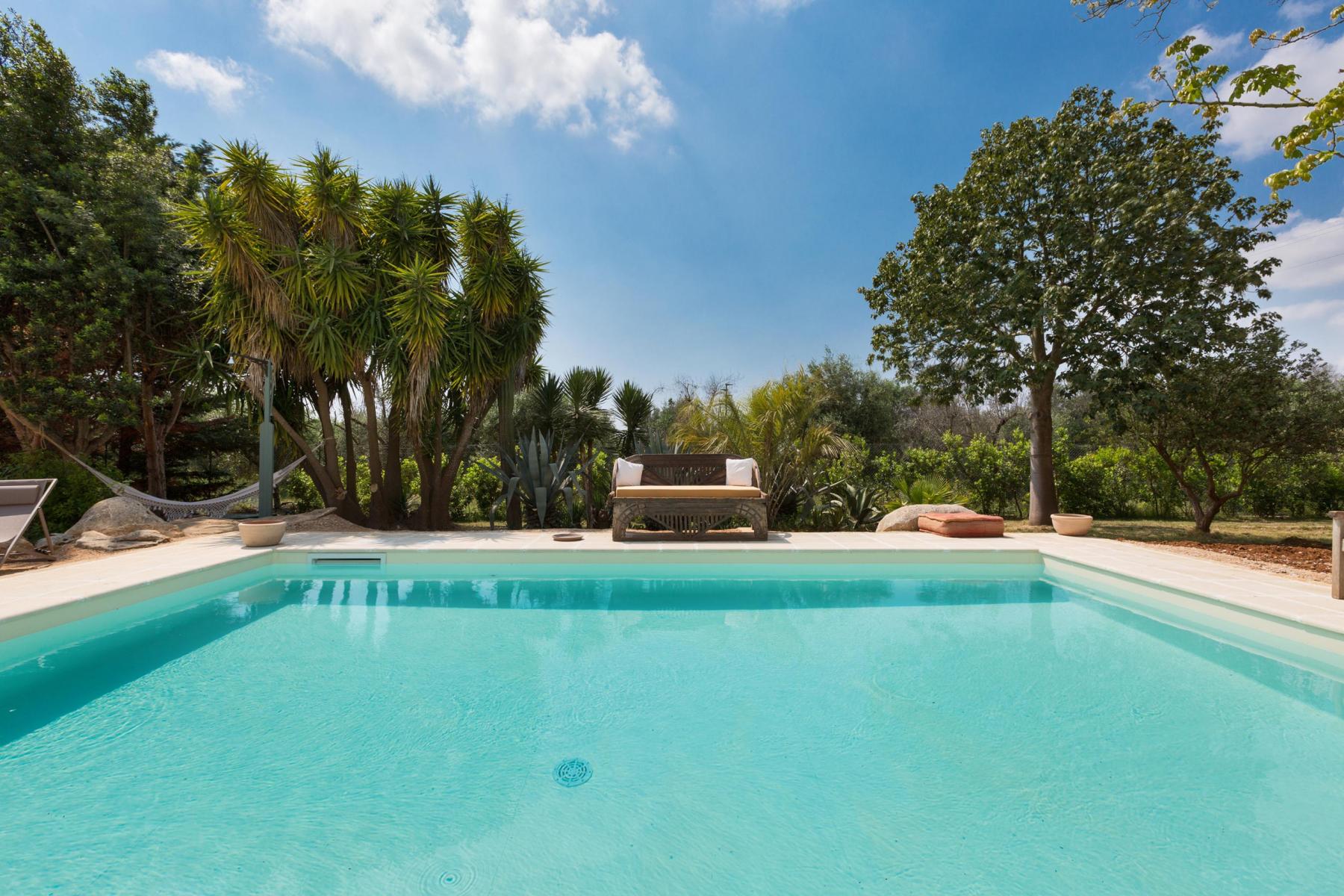 7 AMAZING VILLAS WITH POOL IN SOUTH-EAST SICILY | Isula Travel
