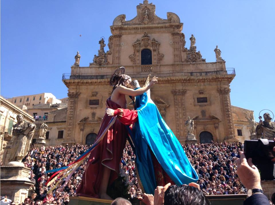 Discover authentic Sicily through Easter celebrations | Isula Travel